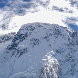 Tracee Metcalfe – Physician & Mountaineer