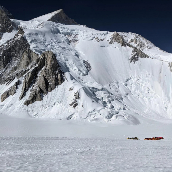 Tracee Metcalfe – Physician & Mountaineer