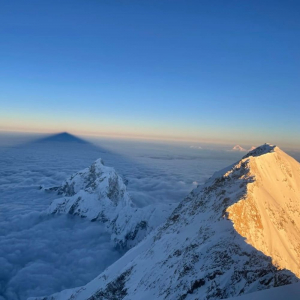Tracee Metcalfe – Physician & Mountaineer